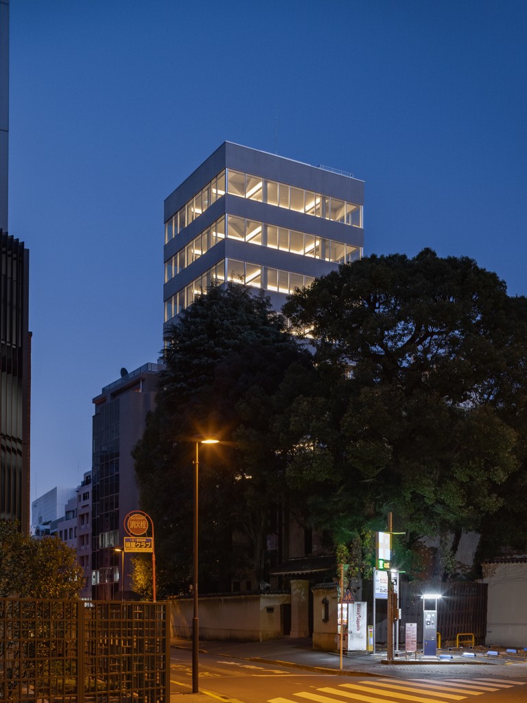 ESCON 九段北ビル / Works | 永山祐子建築設計